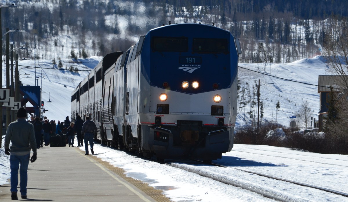 Superliners – Action Road