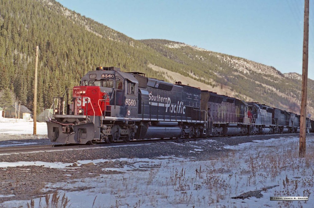 Coal Trains in Colorado – Action Road