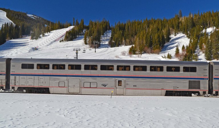 Superliners – Action Road