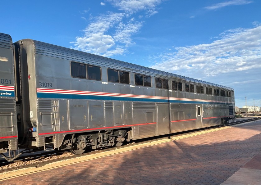 Superliners – Action Road